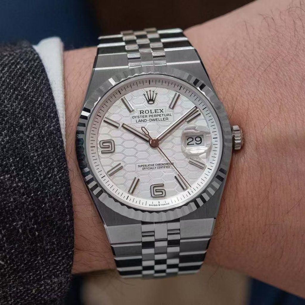 Noob Factory Rolex Land-Dweller Review: Integrated Design Meets Modern ...